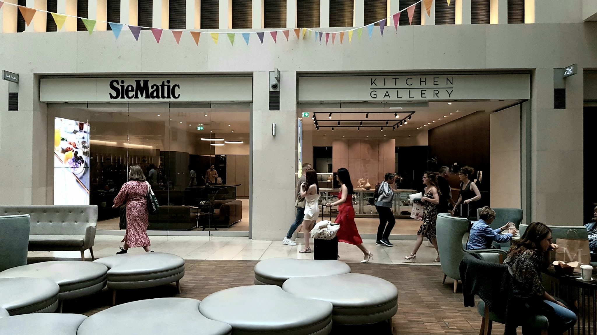 Designer & Luxury Kitchens Birmingham, Bespoke Kitchens Solihull